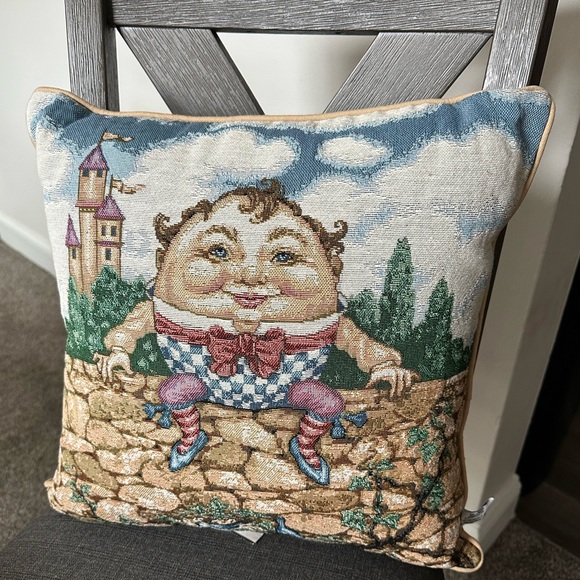 Vintage | Accents | Vintage Scenic Tapestry Pillow Humpty Dumpty The ...
